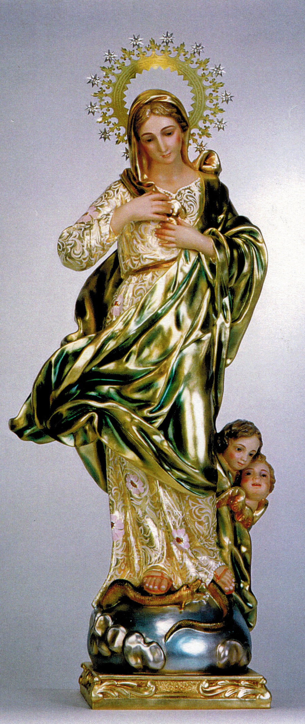 Spanish Style Statues – Fiat Religious Statues